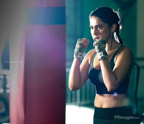 Jennifer Winget 4k Ultra Wallpapers - Jennifer Winget Full Biography ...