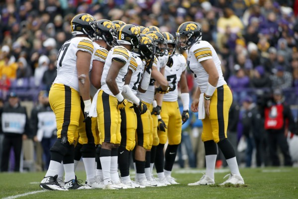 Iowa Hawkeyes Football Stadium Wallpaper Jpg Iowa Hawkeyes - Iowa ...