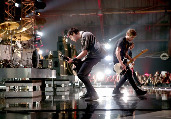 Vevo Certified Live - Rock Concert - 1280x886 Wallpaper - teahub.io