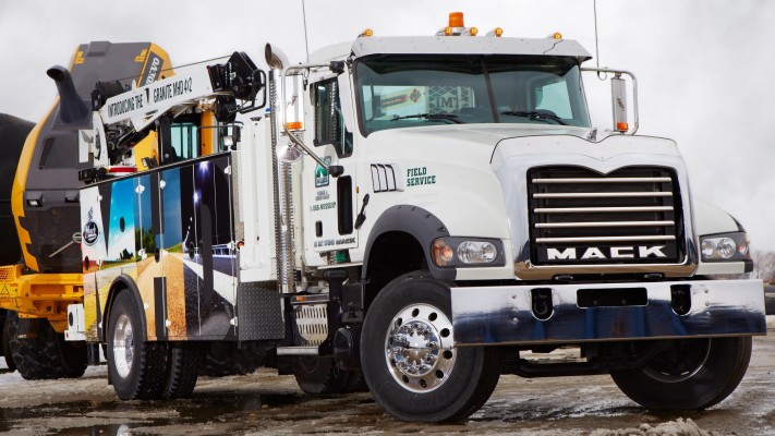 Mack Work Trucks - 3840x2160 Wallpaper - teahub.io