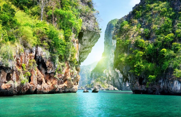 Awesome Sea Scenery Hd Wallpaper - Scenery Hd - 6000x3870 Wallpaper ...