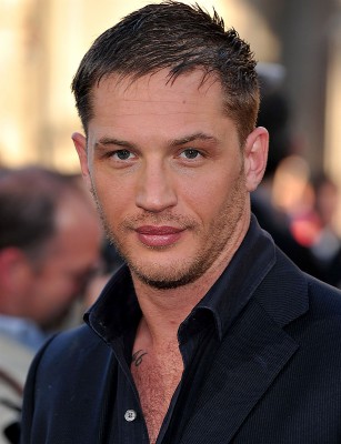 Amazing Tom Hardy Pictures & Backgrounds - 923x1200 Wallpaper - teahub.io