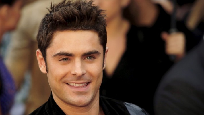 Zac Efron, Smiling, Actor - Zac Efron Smile Crooked - 1366x768 ...