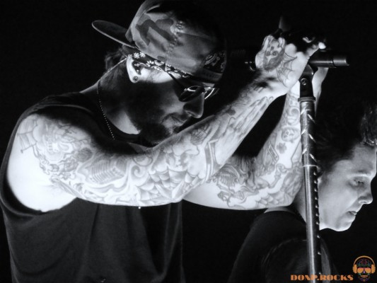 Shadows Of A7x Loudwire Metal Album Of The Year - 1024x768 Wallpaper ...