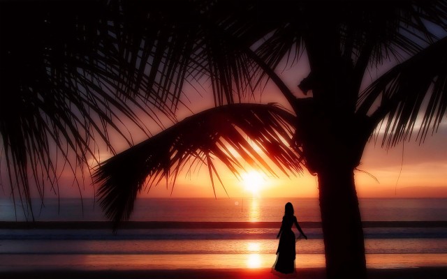 Girl On Australian Beach Sunset Wallpaper Hd - Tropical Girl ...