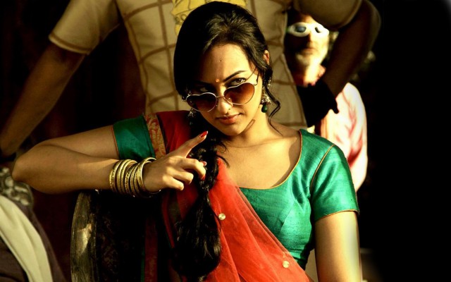 Sonakshi Sinha And Akshay Kumar In Joker Movies - Akshay Kumar Sonakshi ...