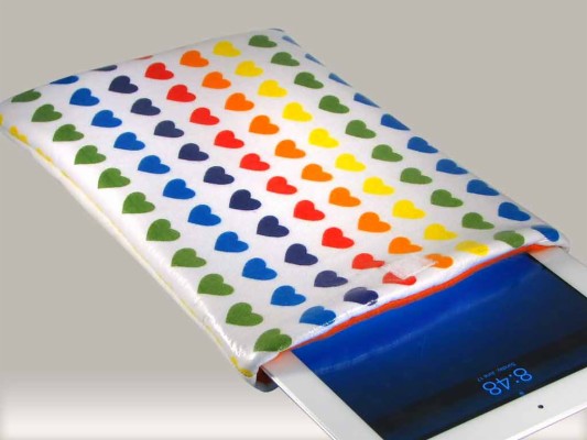 Rainbow Heart Ipad Case - Smartphone - 1024x768 Wallpaper - teahub.io