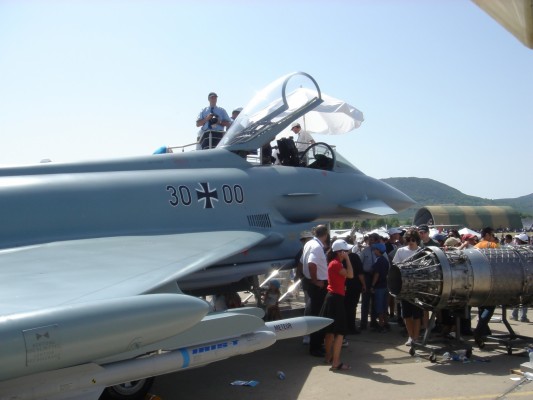 Eurofighter Typhoon Meteor - 1280x851 Wallpaper - teahub.io