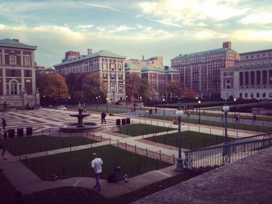 Columbia Campus From Above - 1600x2000 Wallpaper - teahub.io