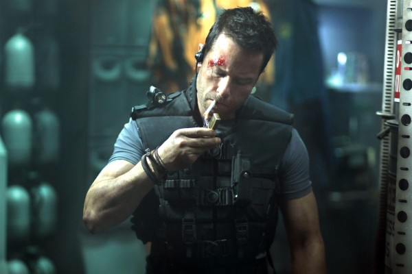 Hd Quality Wallpaper - Guy Pearce Lockout - 2048x1365 Wallpaper - teahub.io