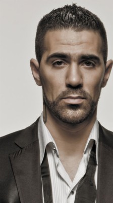 Rapper Bushido - 750x1334 Wallpaper - teahub.io