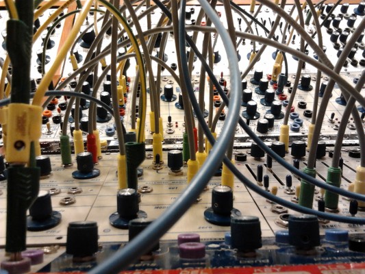 Modular Synthesizer - 2048x1536 Wallpaper - teahub.io