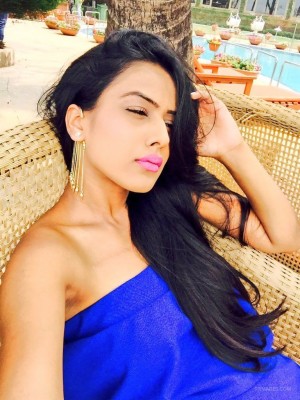 Madhu Sharma Hd Wallpapers - Photo Shoot - 785x1024 Wallpaper - teahub.io
