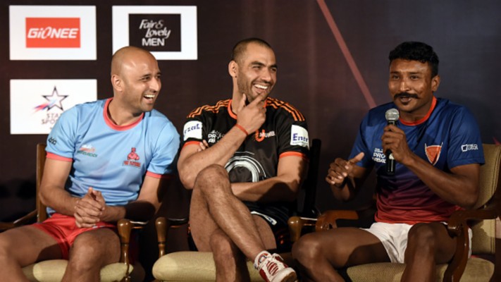 U Mumbai Captain Anup Kumar , Jaipur Pink Panthers - Sitting ...