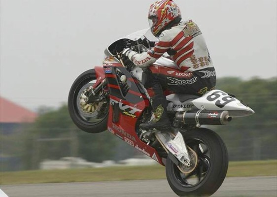 Honda Rc51 - 1280x910 Wallpaper - teahub.io