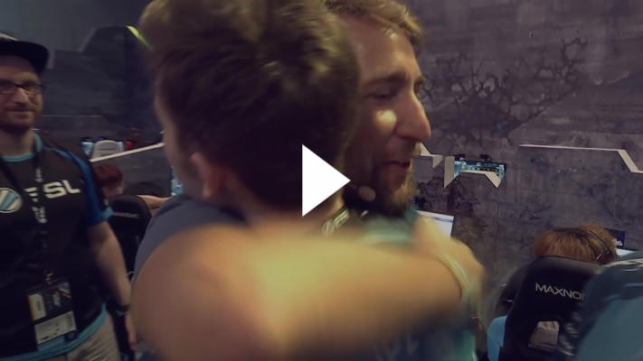 Gabe Newell Gordon Freeman - 960x544 Wallpaper - teahub.io