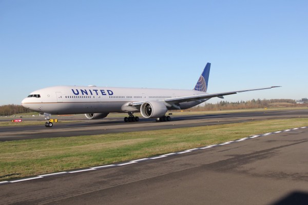 Emirates Boeing 777 - Emirates B777 Wallpaper Air - 1920x1080 Wallpaper ...