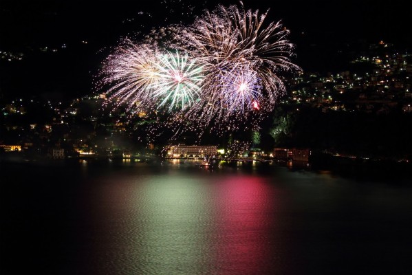 Live Fireworks - 1280x720 Wallpaper - teahub.io