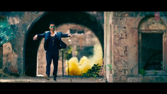 Inaaya Khemu Sharmila Tagore - 1280x720 Wallpaper - teahub.io