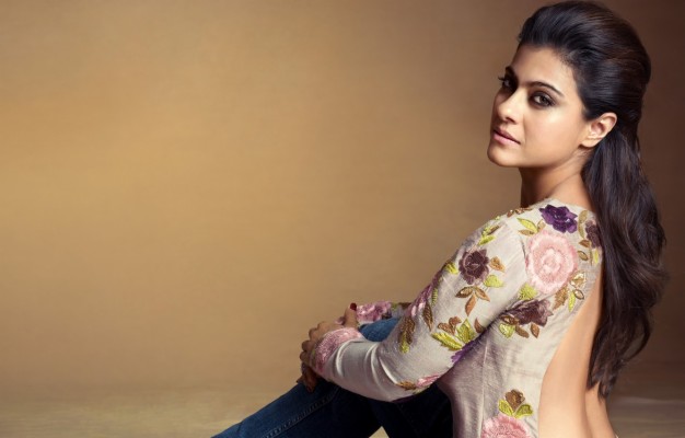 Kajol Bollywood Png - 1024x768 Wallpaper - teahub.io