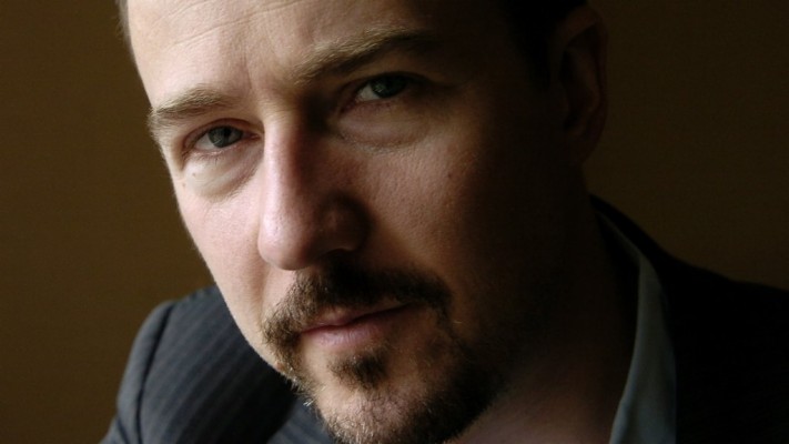 Edward Norton Close Up - 1024x576 Wallpaper - teahub.io