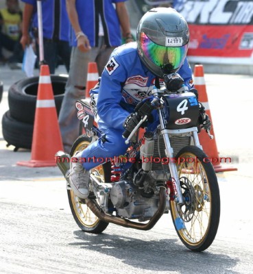 Drag Race Motorbike - Motorcycle - 683x739 Wallpaper - teahub.io