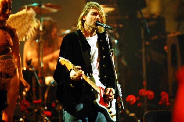 Nirvana Live Concert Wallpaper - Nirvana From The Muddy Banks Of The ...