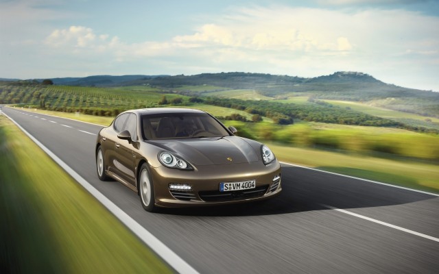 /panamera Car In Fr Great Driving Experience Hd Cars - 1920x1200 ...