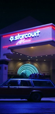 Stranger Things Starcourt Mall - 720x1480 Wallpaper - teahub.io