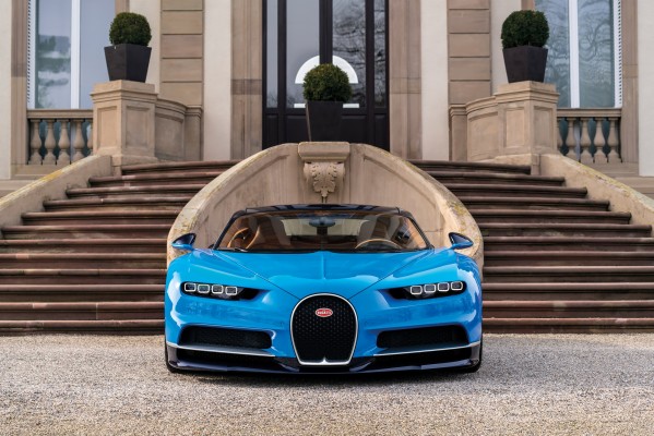 Bugatti Chiron Back View - 2560x1440 Wallpaper - teahub.io