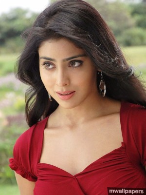 Shriya Saran Beautiful Hd Photos (10307) - Shriya Saran - 750x1000 ...