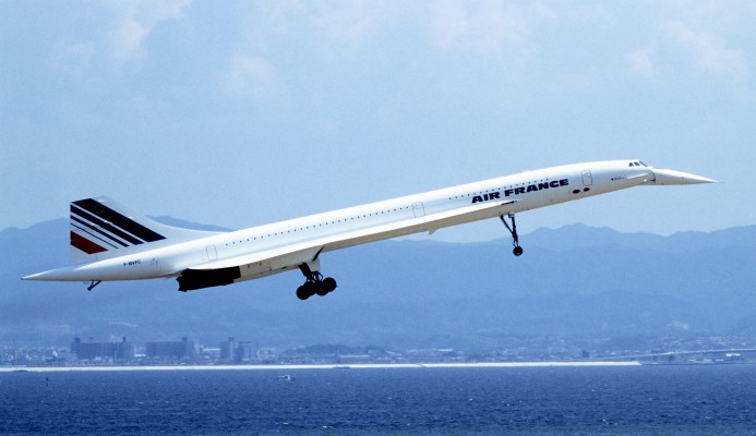 Concorde Ready To Takeof - Concorde Plane Front View - 1700x990 ...