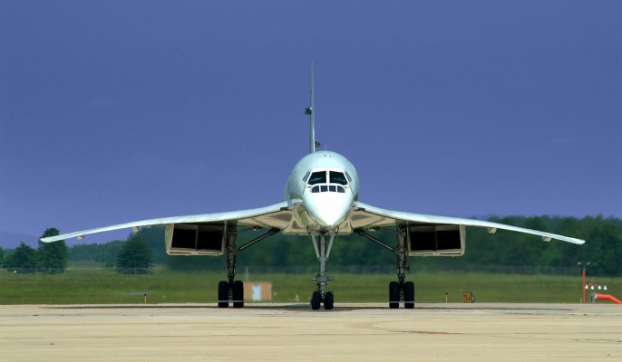Concorde Ready To Takeof - Concorde Plane Front View - 1700x990 ...